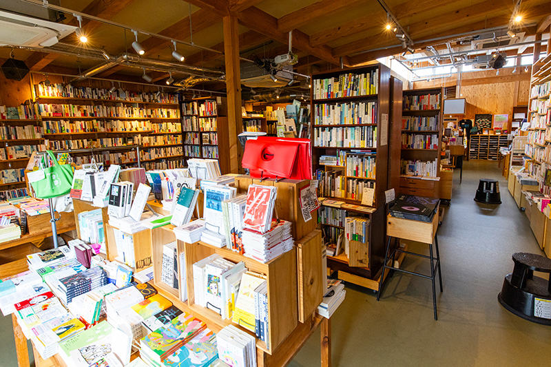 下北沢 本屋B&B イベント配信で2000人の集客も | 日経BOOKプラス